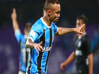 Everton comenta suposta oferta do United: Fase excepcional"" | Voz da Bahia