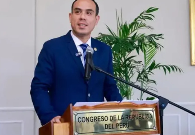 7 presidentes em 5 anos: José Jerí assume presidância do Peru após ...